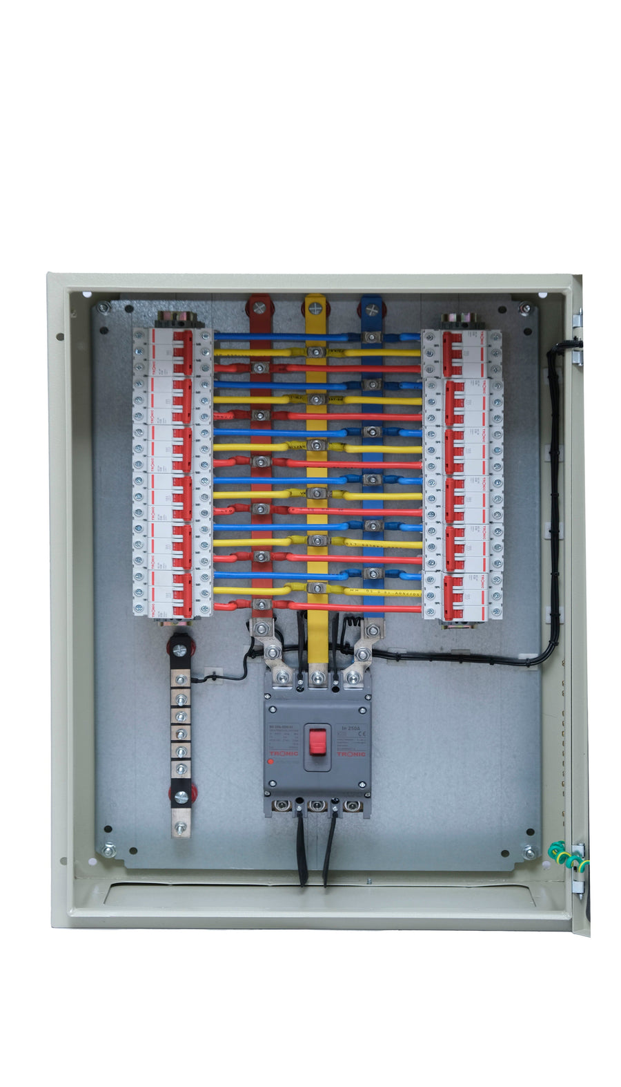 250A 12 Ways Three Phase Distribution Board – TRONIC UGANDA LIMITED